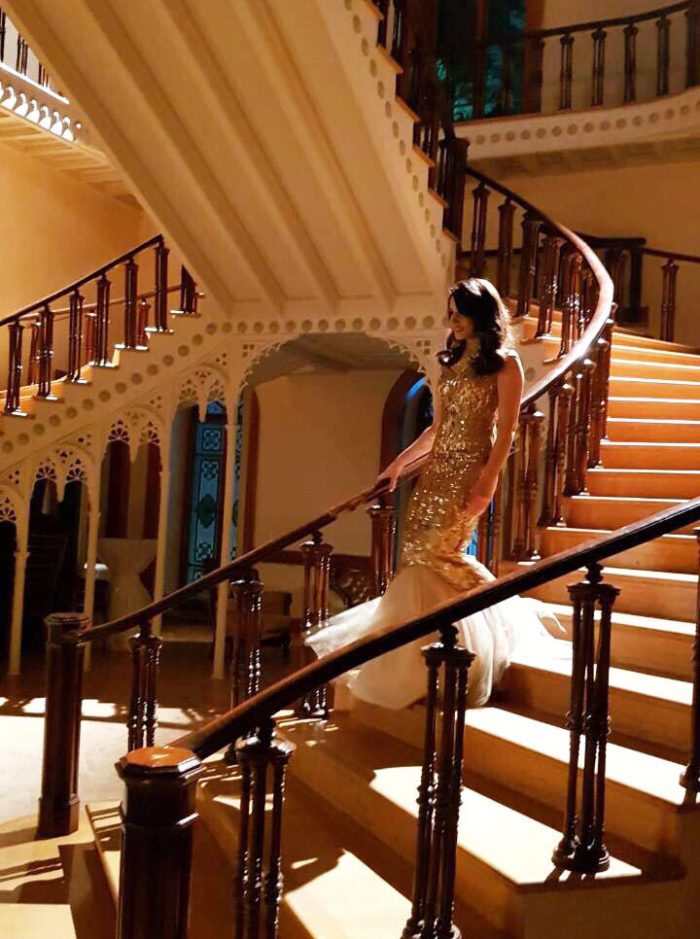 Clix Şampuanımızın Reklam Yüzü “Evin Aso”… – Beyaz Kağıt